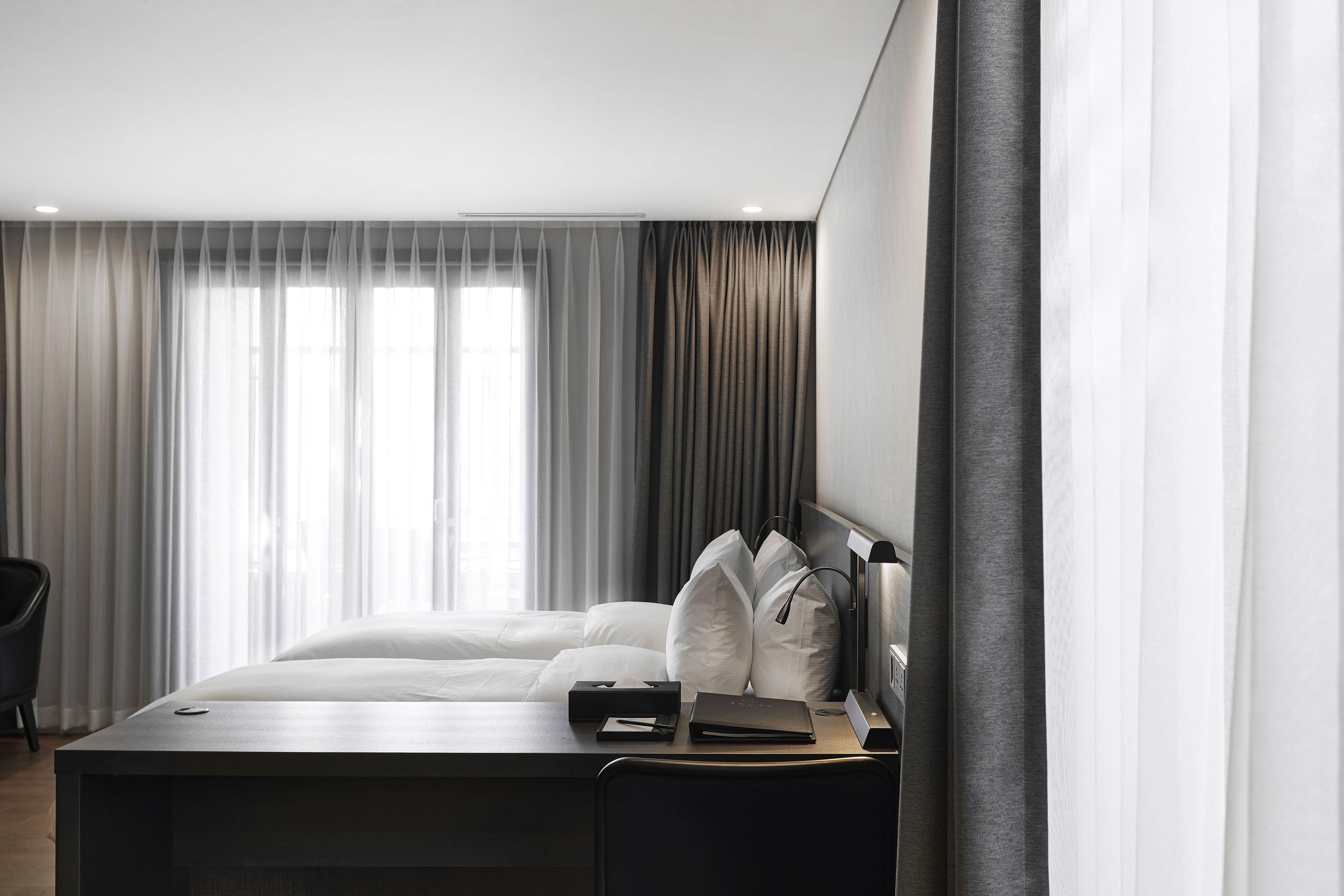 DEJAVU HOTEL 3⋆ ::: BUSAN, SOUTH KOREA ::: COMPARE HOTEL RATES